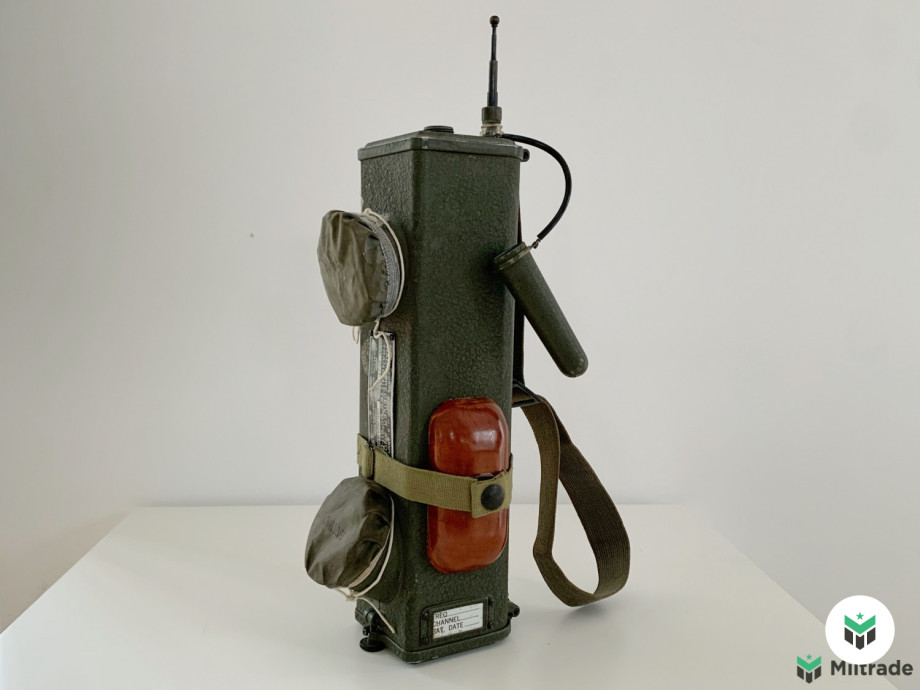 US WW2 - BC611 Field Radio for sale € 499 - Miltrade