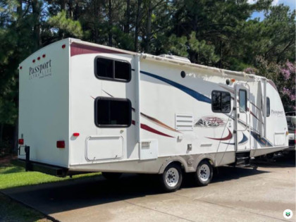 Military Trailers - Miltrade